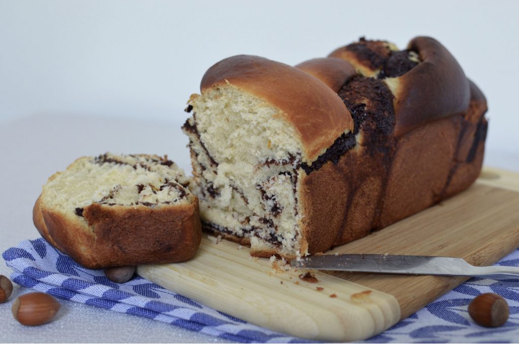 Cozonaz, la brioche roumaine pour l'ouverture de l'Euro - Quand Julie ...